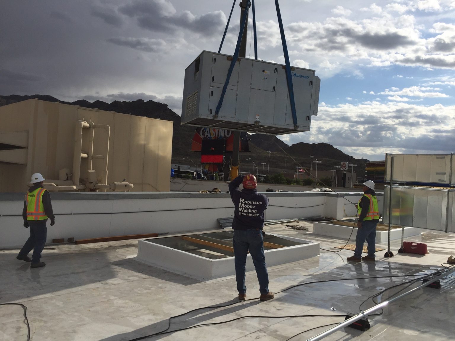 Robinson Metal Works – If its metal, well handle it.